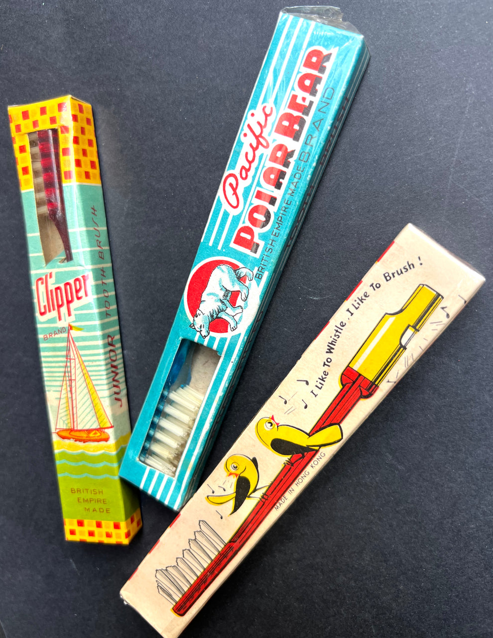 3 Vintage Toothbrushes in Excellent Boxes – The Swagmans Daughter